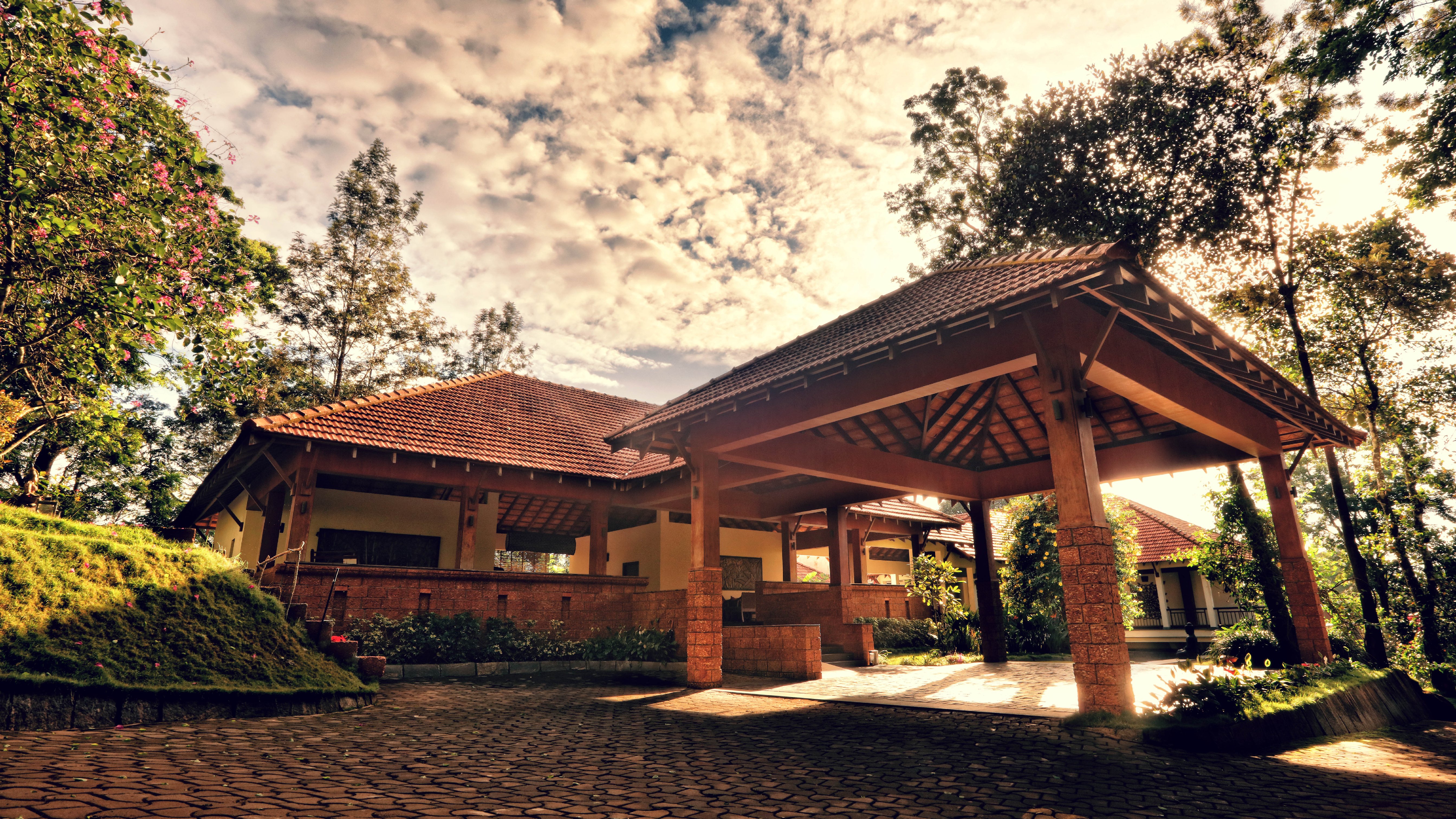 The Windflower Resorts & Spa, Vythiri Hotel Wayanad - Reviews, Photos ...
