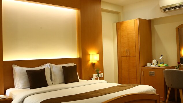 The Mount Manor Hotel Chennai - Reviews, Photos & Offer