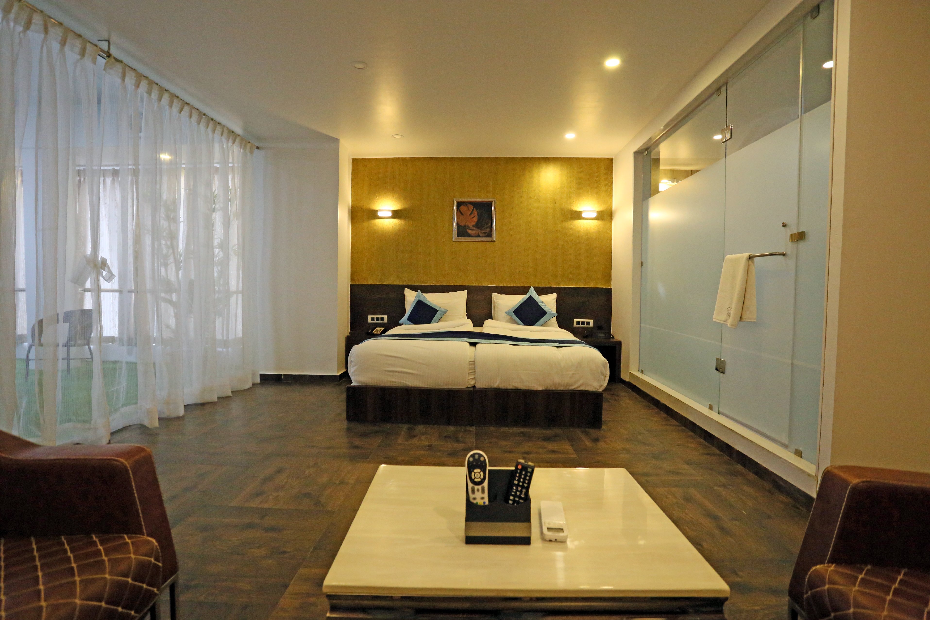 Hotel Silver Leaf Hotel Vapi - Reviews, Photos & Offer