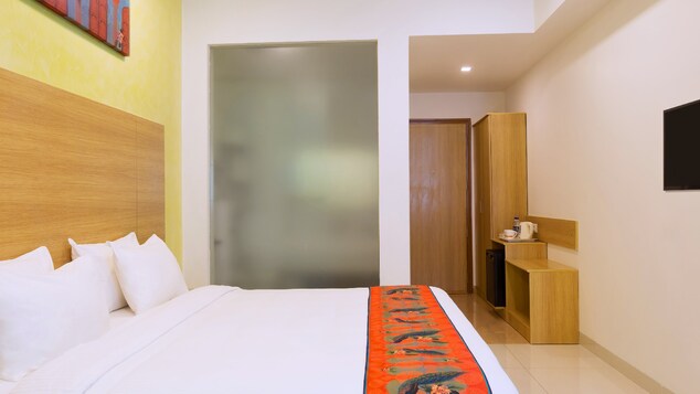 Ginger Noida, City Center Hotel Noida - Reviews, Photos & Offer