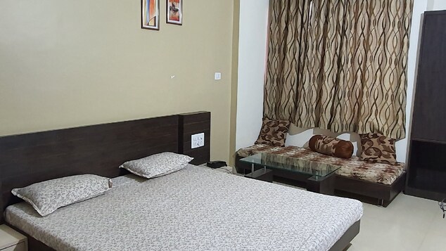 Hotel Grand ashok Hotel Vidisha - Reviews, Photos & Offer