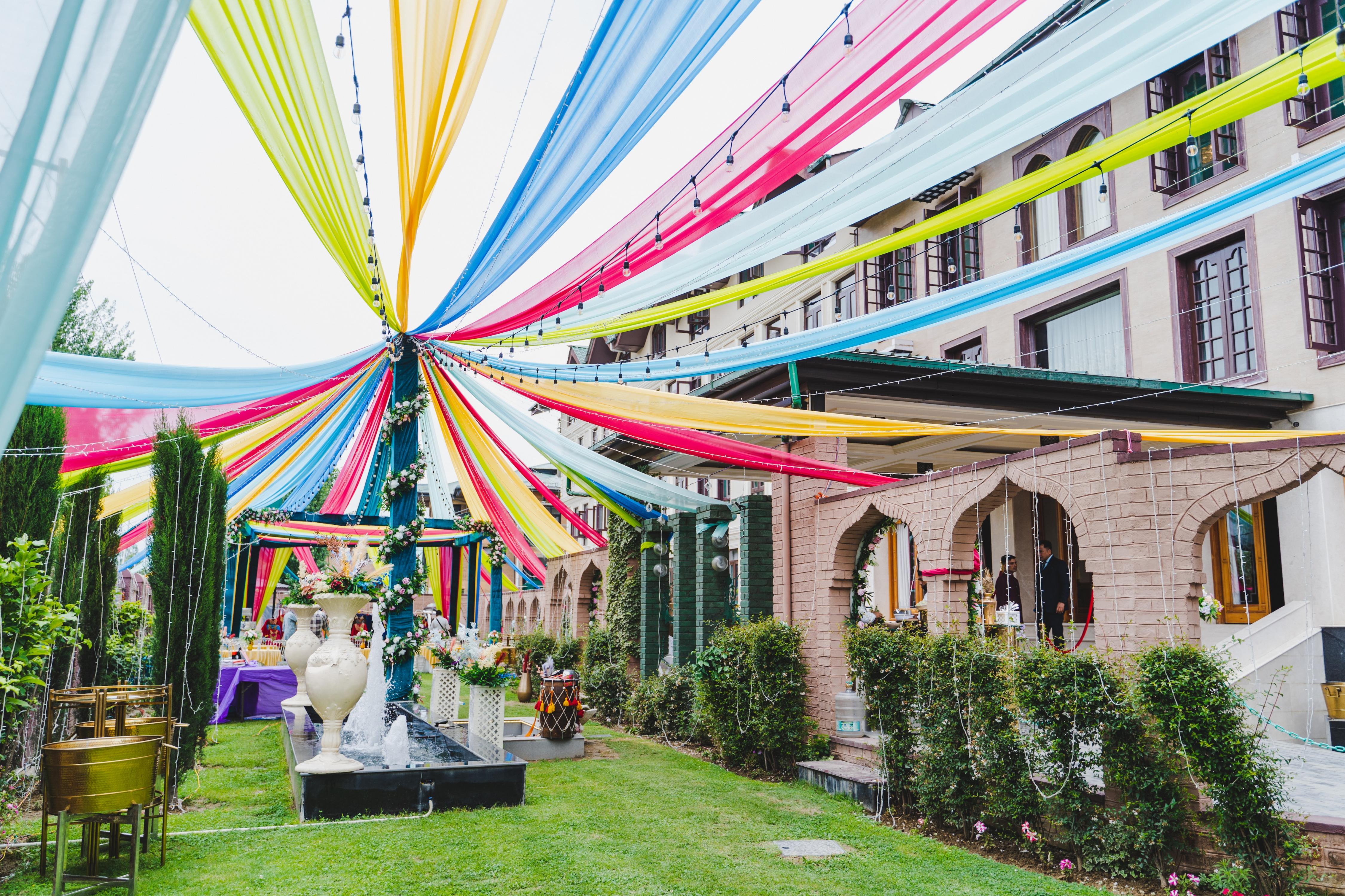 Hotel The Dewan by Royal NaQash Hotel Srinagar - Reviews, Photos & Offer