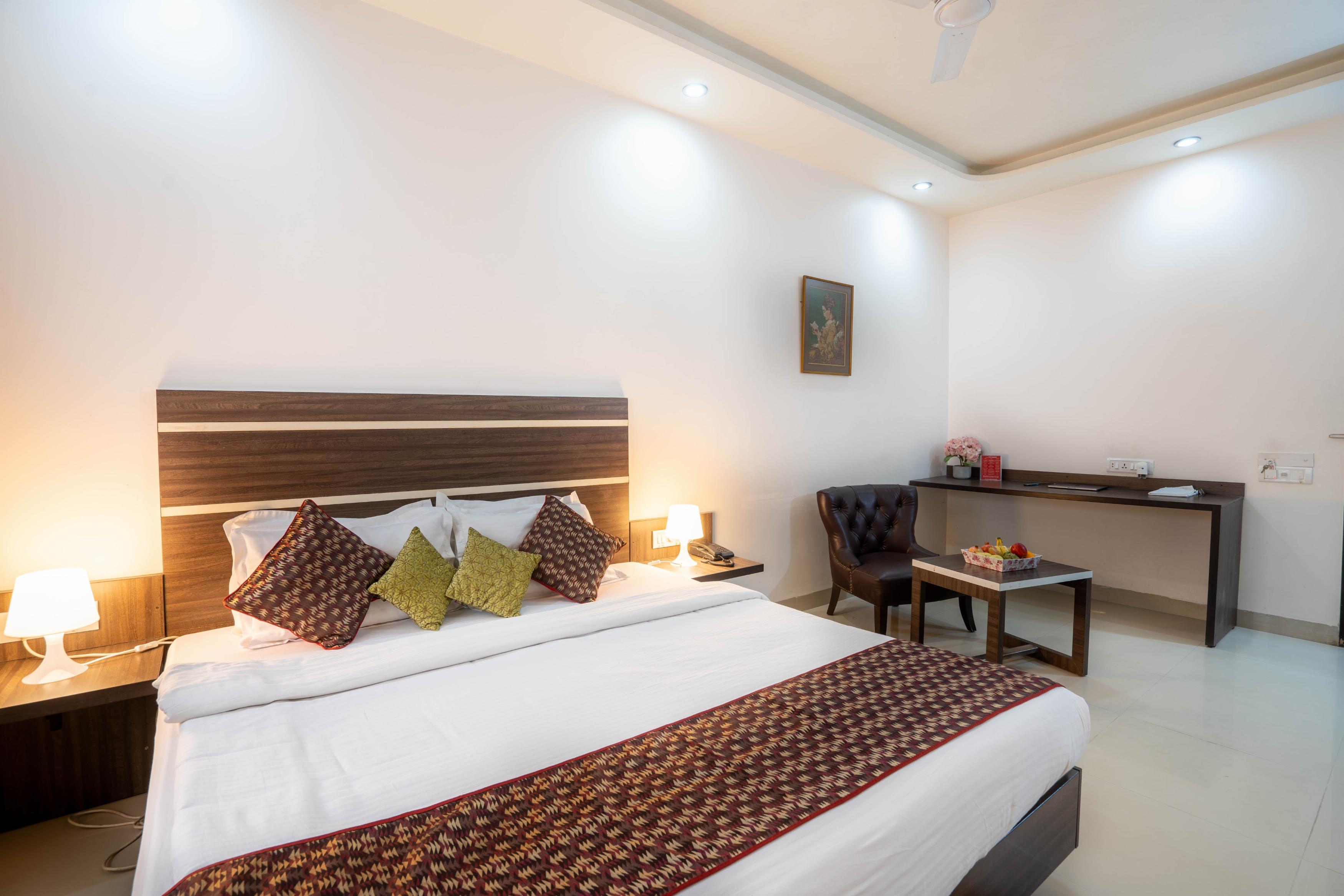 Compact Tea Square Hotel Bangalore - Reviews, Photos & Offer