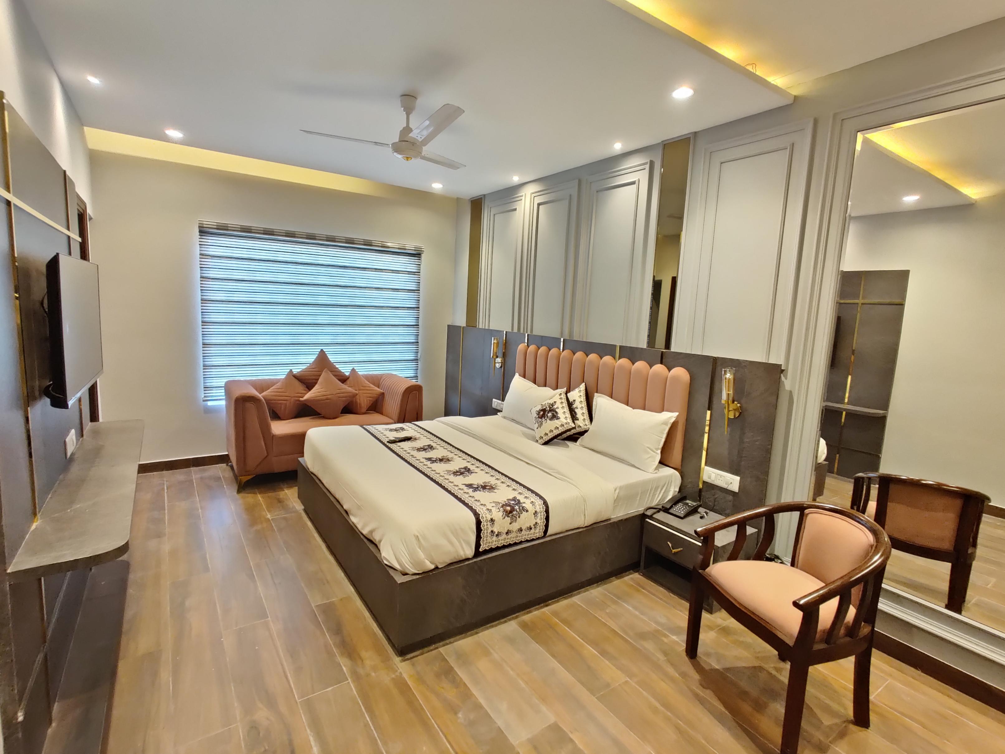 Hotel Narison By Divud Ecom - 5 min Drive From Golden Temple Amritsar ...