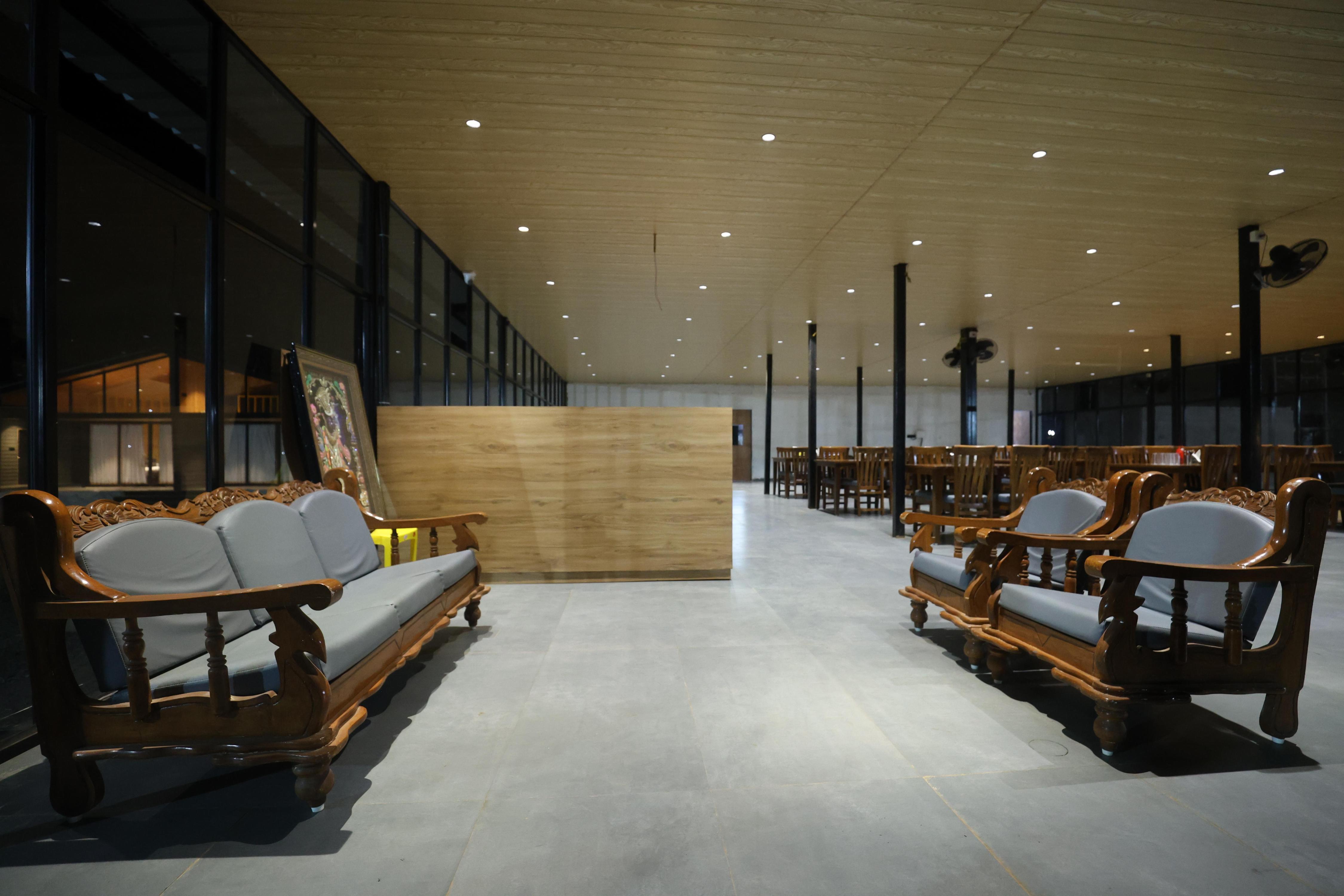 Shreephal luxurious Resort- Best resort in saputara Hotel Hatgad ...