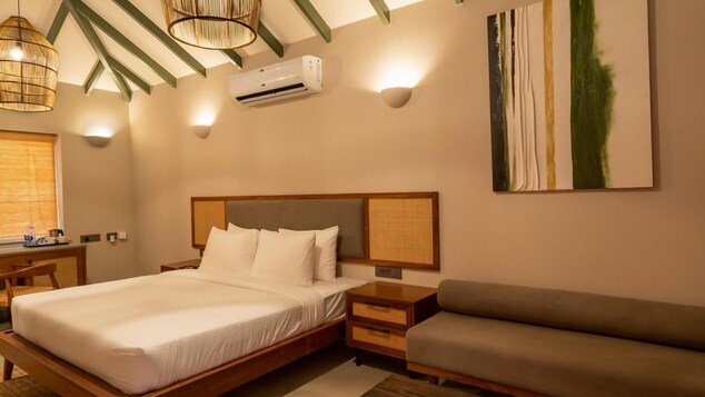 SinQ Anvaya Hotel Goa - Reviews, Photos & Offer