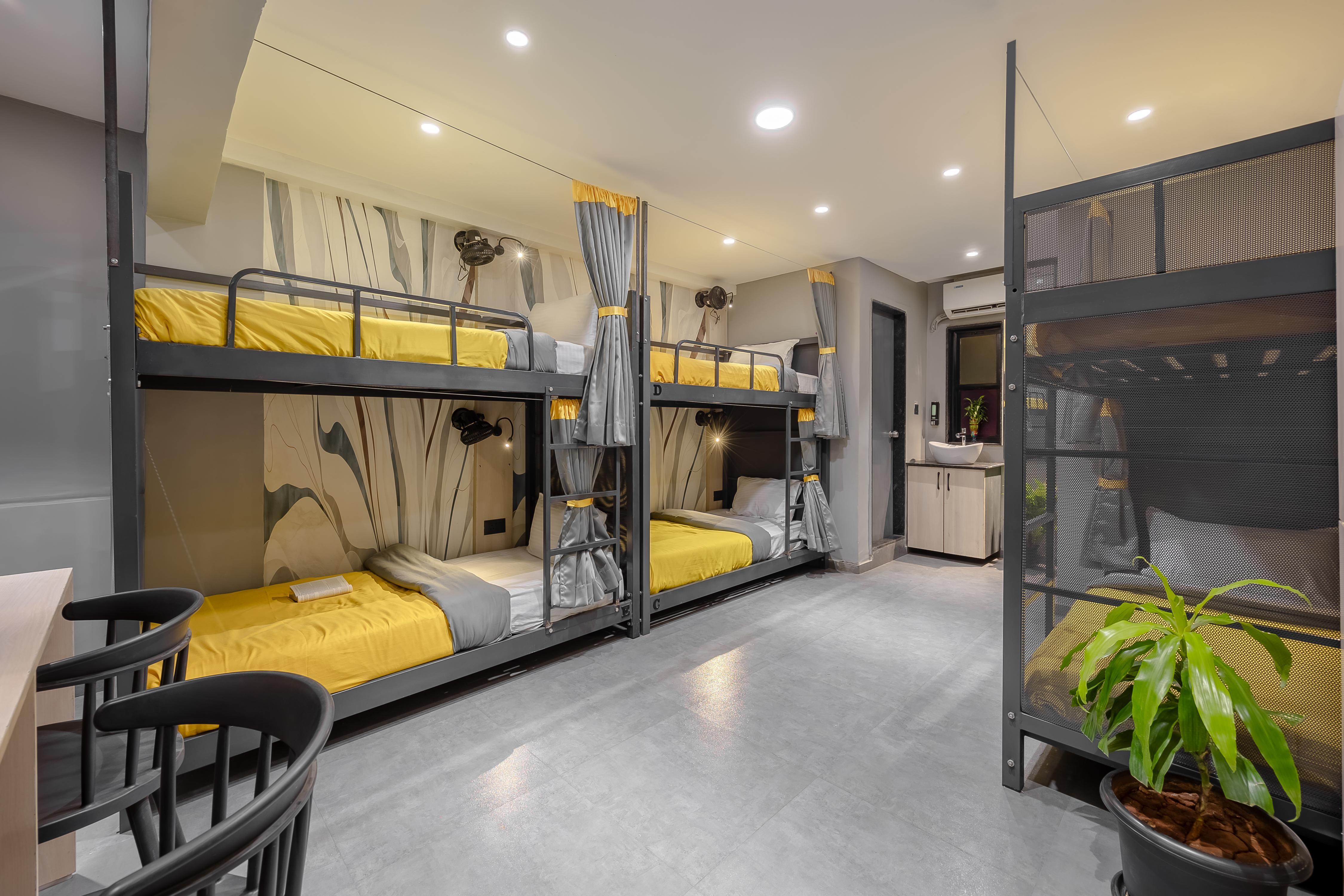 Coliwo Trois (Kharadi) Hostel Pune - Reviews, Photos & Offer