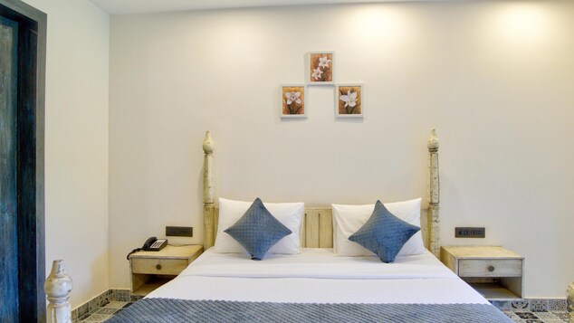 GOA COURTYARD BY THE PORTO ARPORA Hotel Goa - Reviews, Photos & Offer