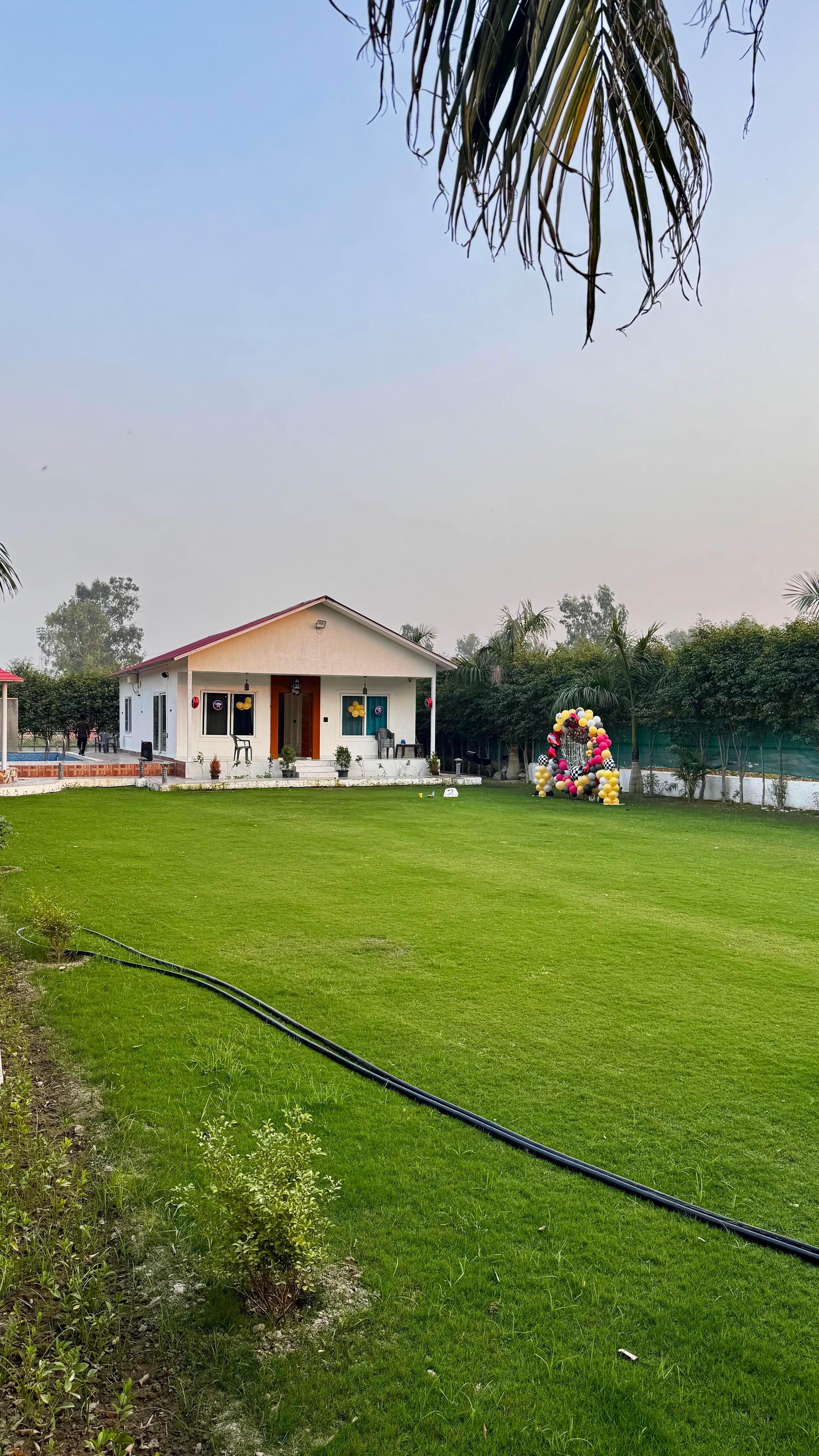 Versara villa Noida - Reviews, Photos & Offer
