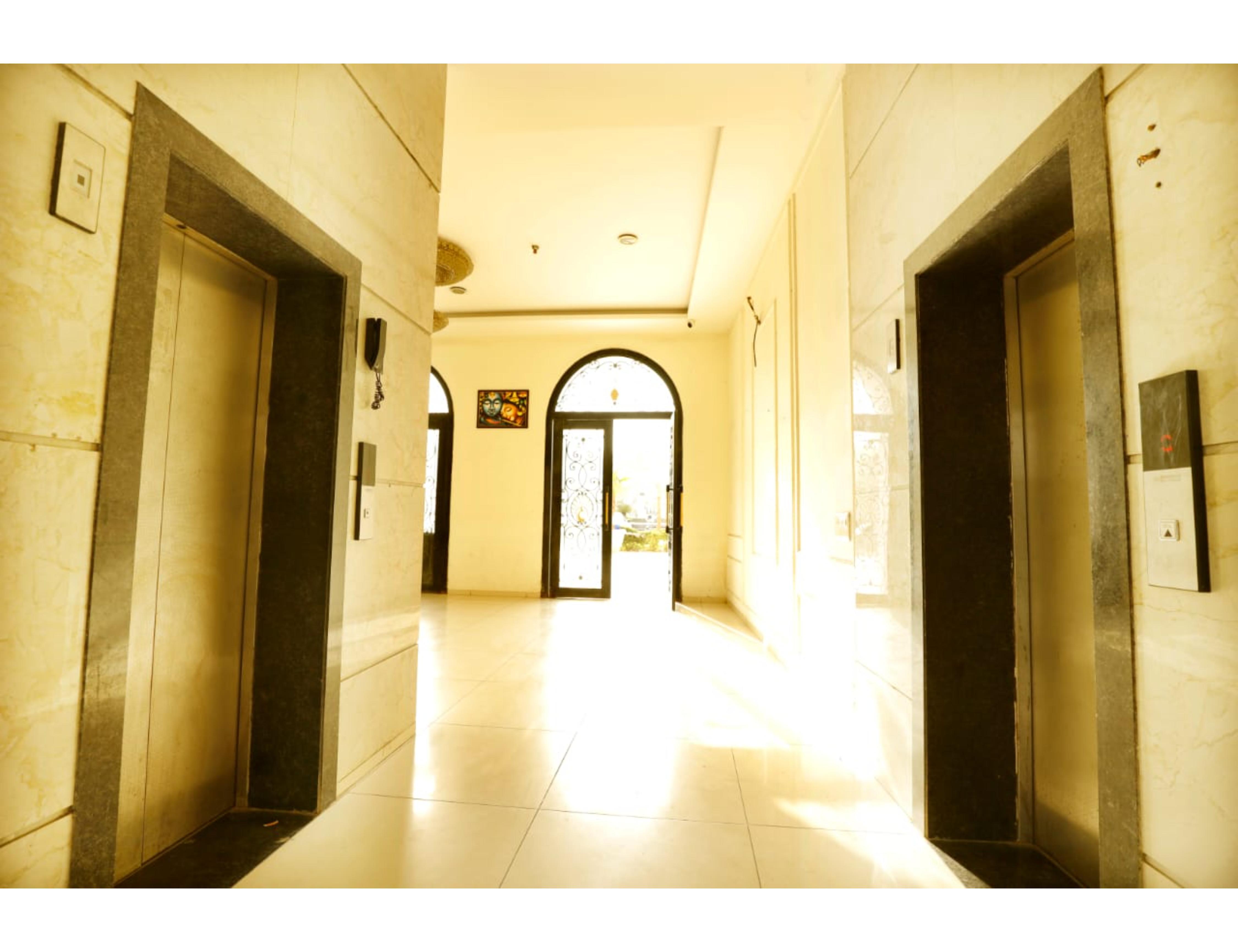 Hotel Shyam Sundar Resort Vrindavan - Reviews, Photos & Offer