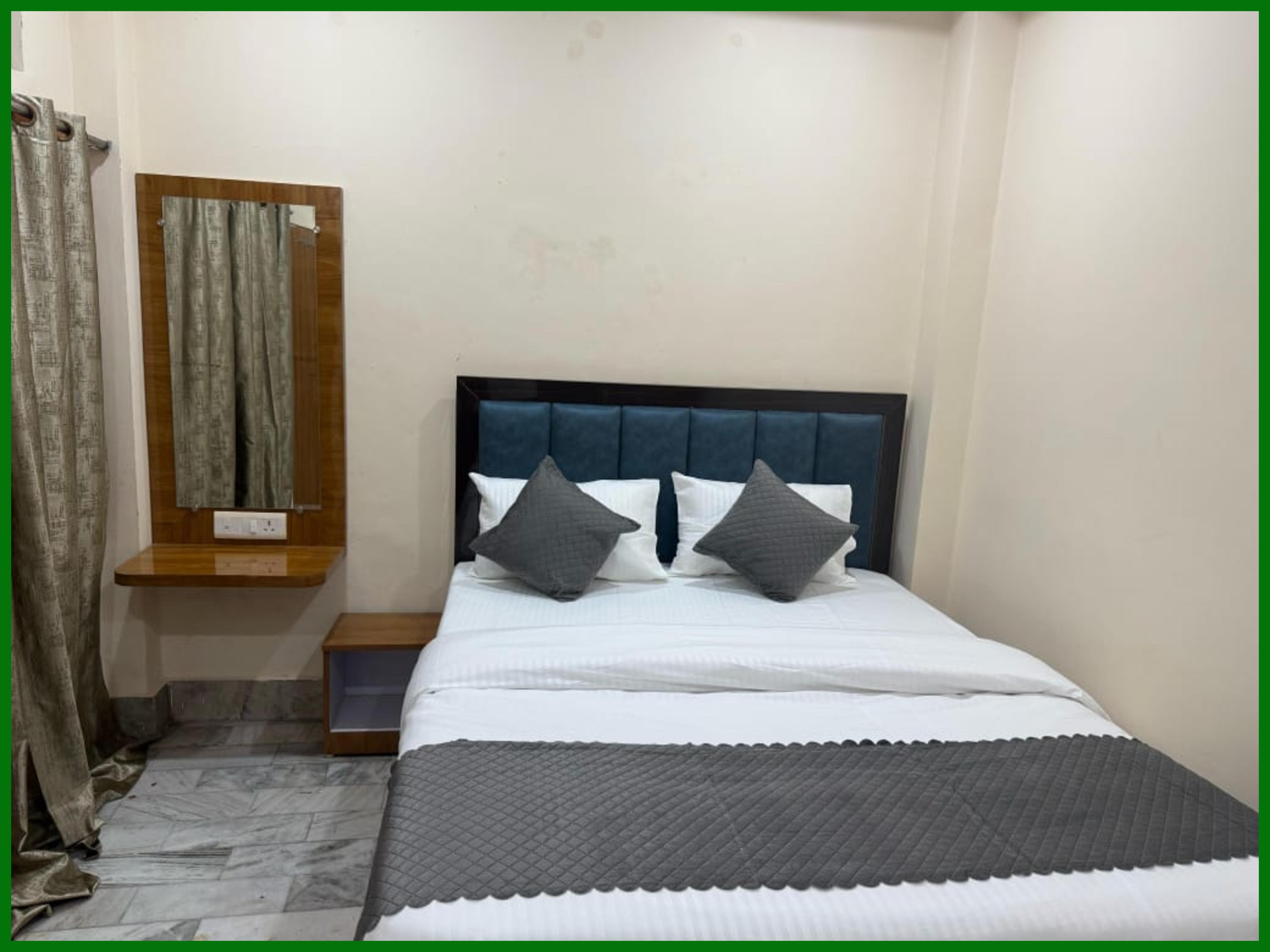 shri rudra guest house Varanasi - Reviews, Photos & Offer