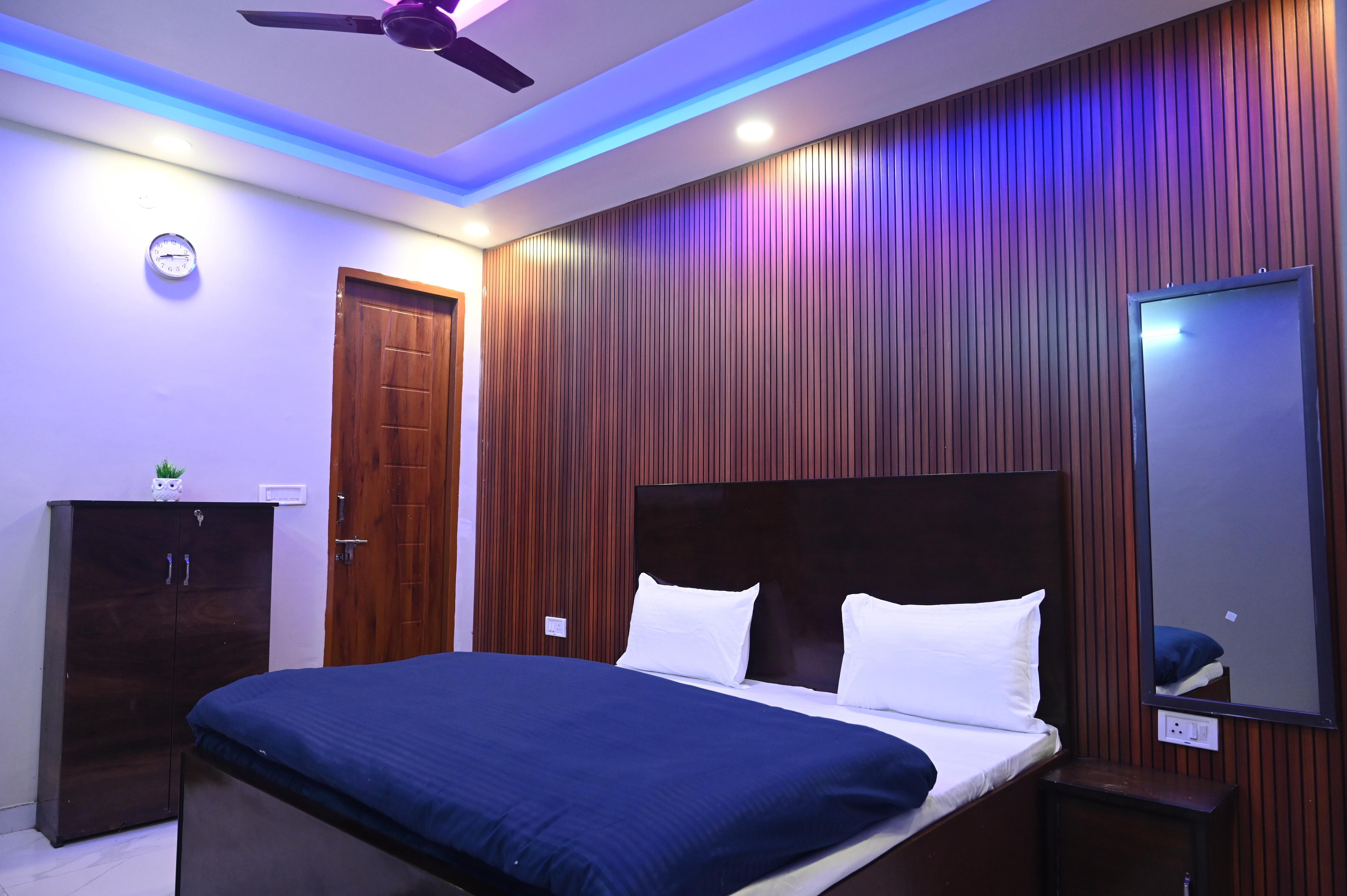 The ValleyView Residency Cozy 2BHK w Open Space Apartment Dehradun ...