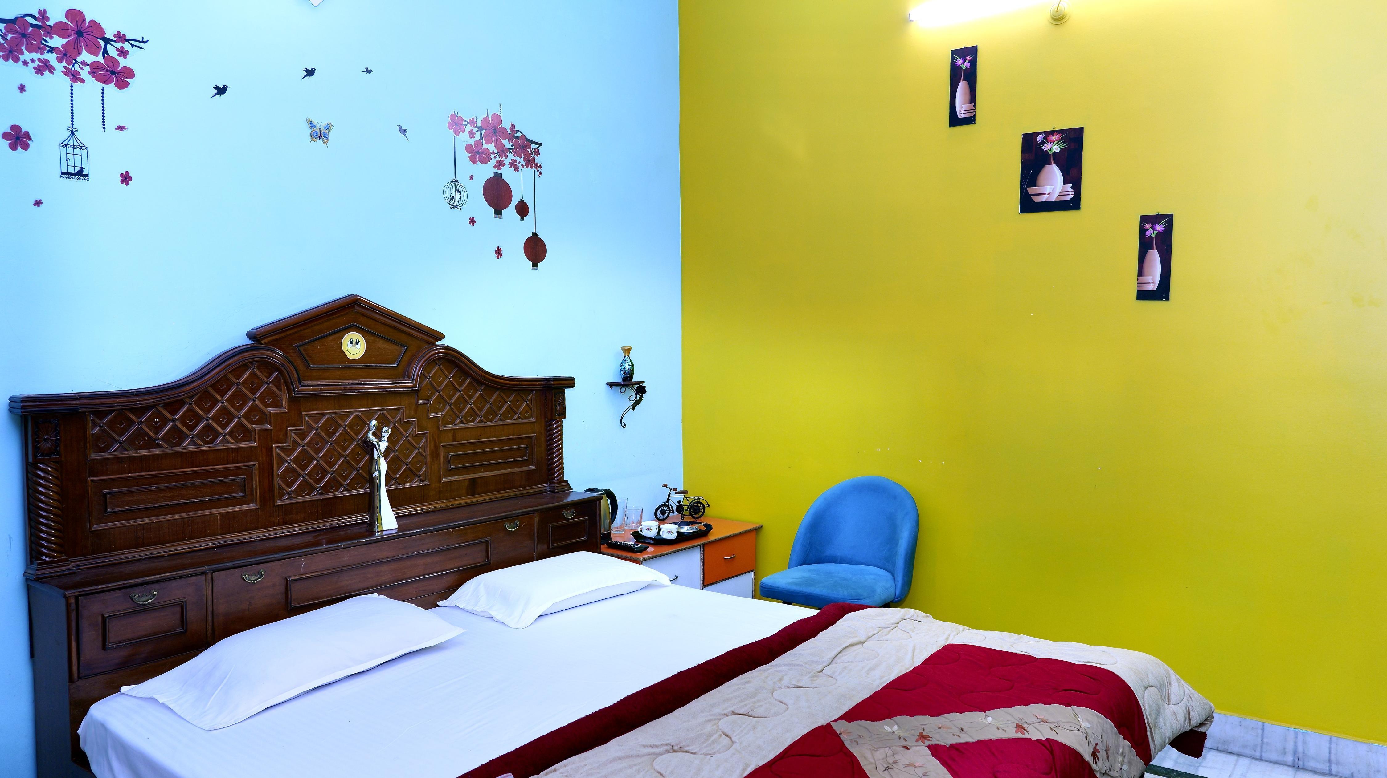 Kashi Tirth Home Stay Homestay Varanasi - Reviews, Photos & Offer