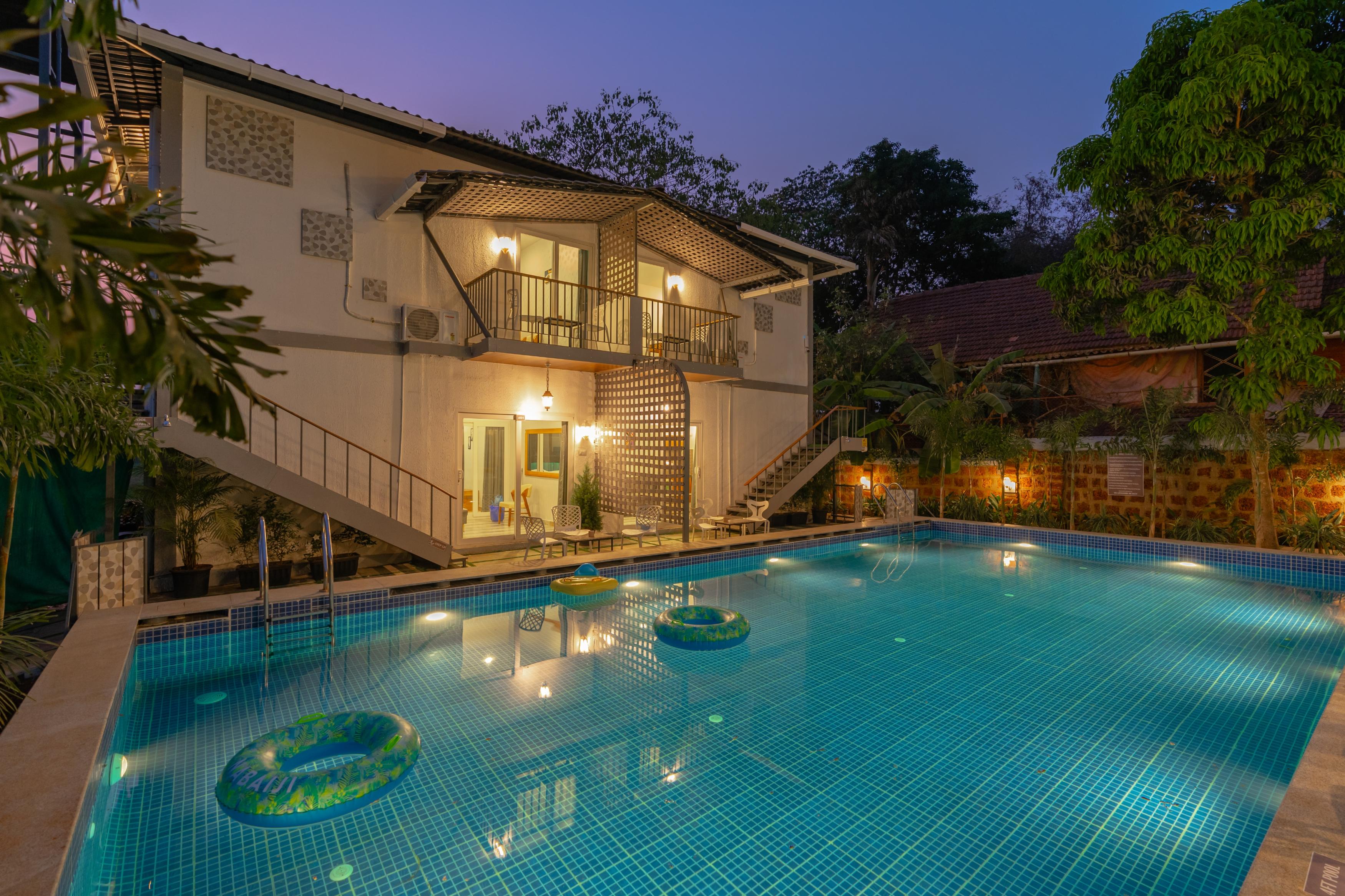 Raya Entire 3BHK Common Pool Villa Hotel Goa - Reviews, Photos & Offer